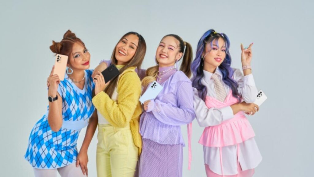 Tangkap, simpan dan kongsi semua OOTD Raya anda dengan Galaxy A53 5G!