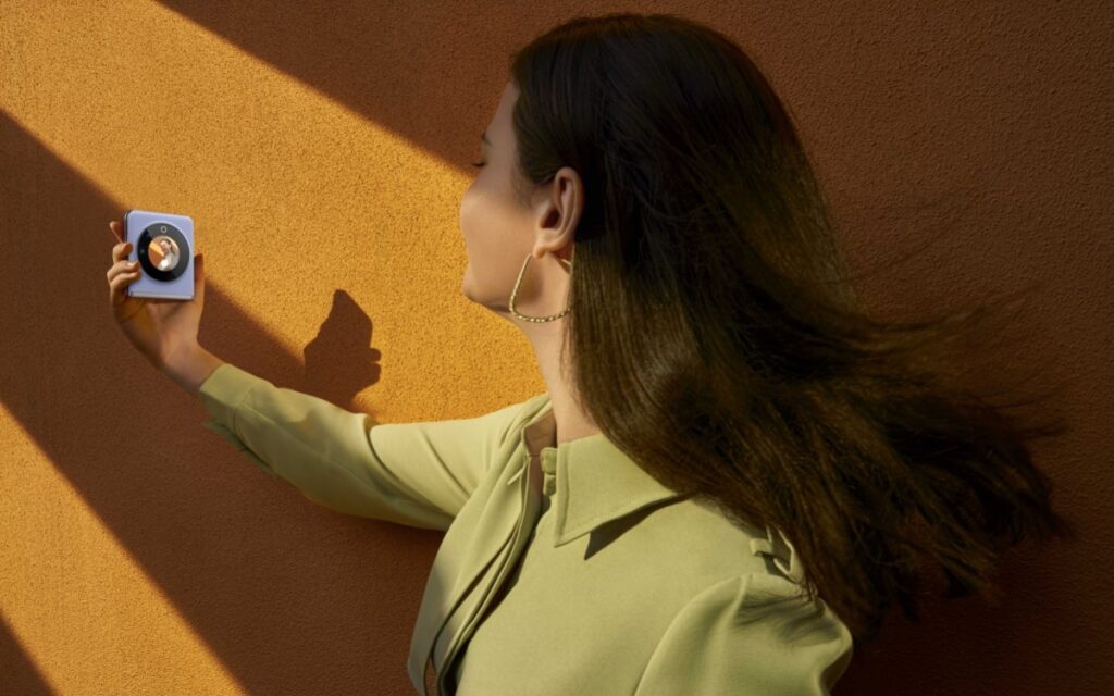 Telefon Pintar Boleh Lipat Tecno Phantom V Flip dilancarkan secara rasmi