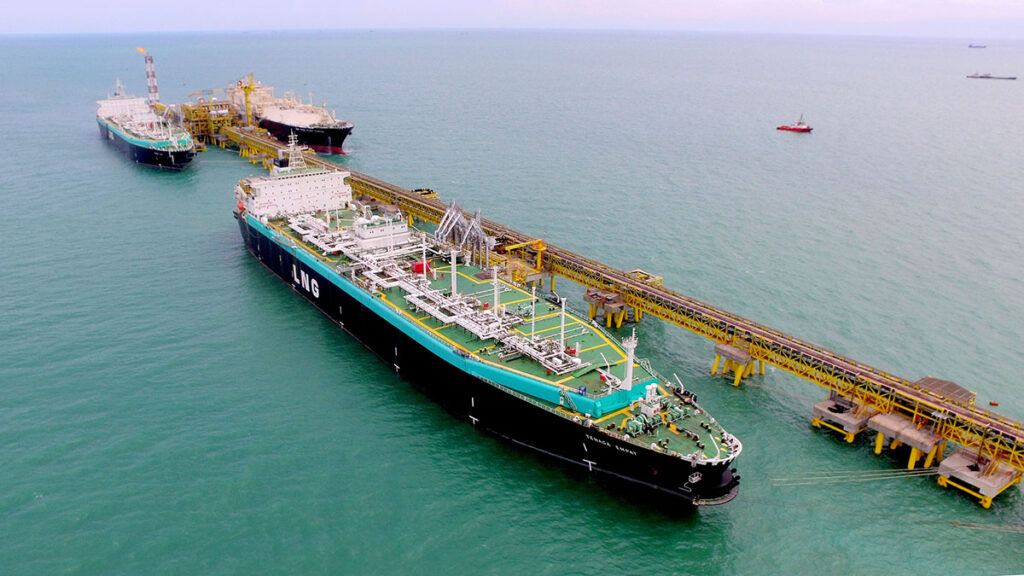 Petronas melancarkan Rangkaian Persendirian 5G Pertama di Malaysia